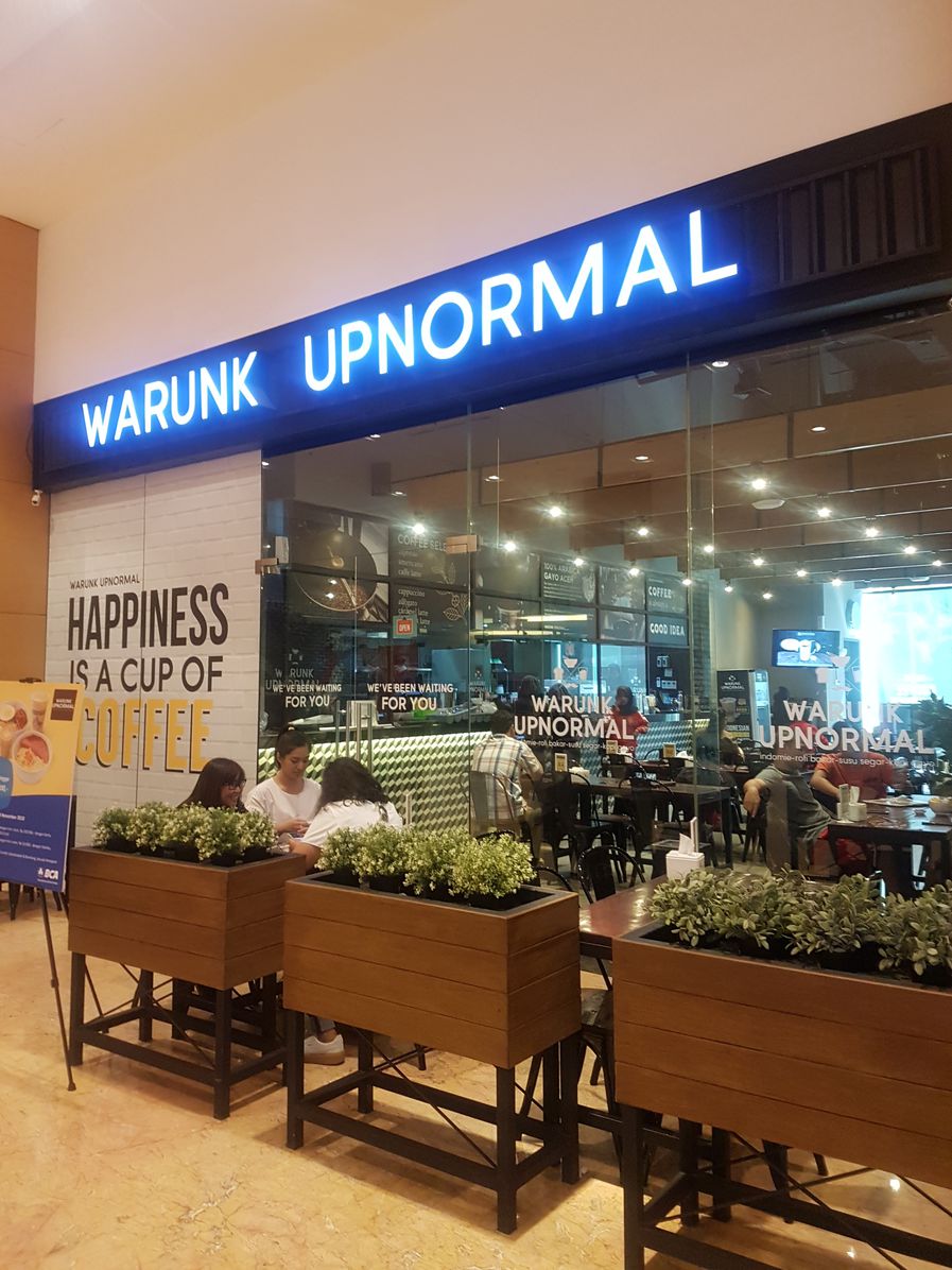 Warunk UpNormal – Indoreviews